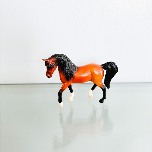 Breyer | Other | Breyer Arabian Stallion Model Horse Cherry Bay With ...